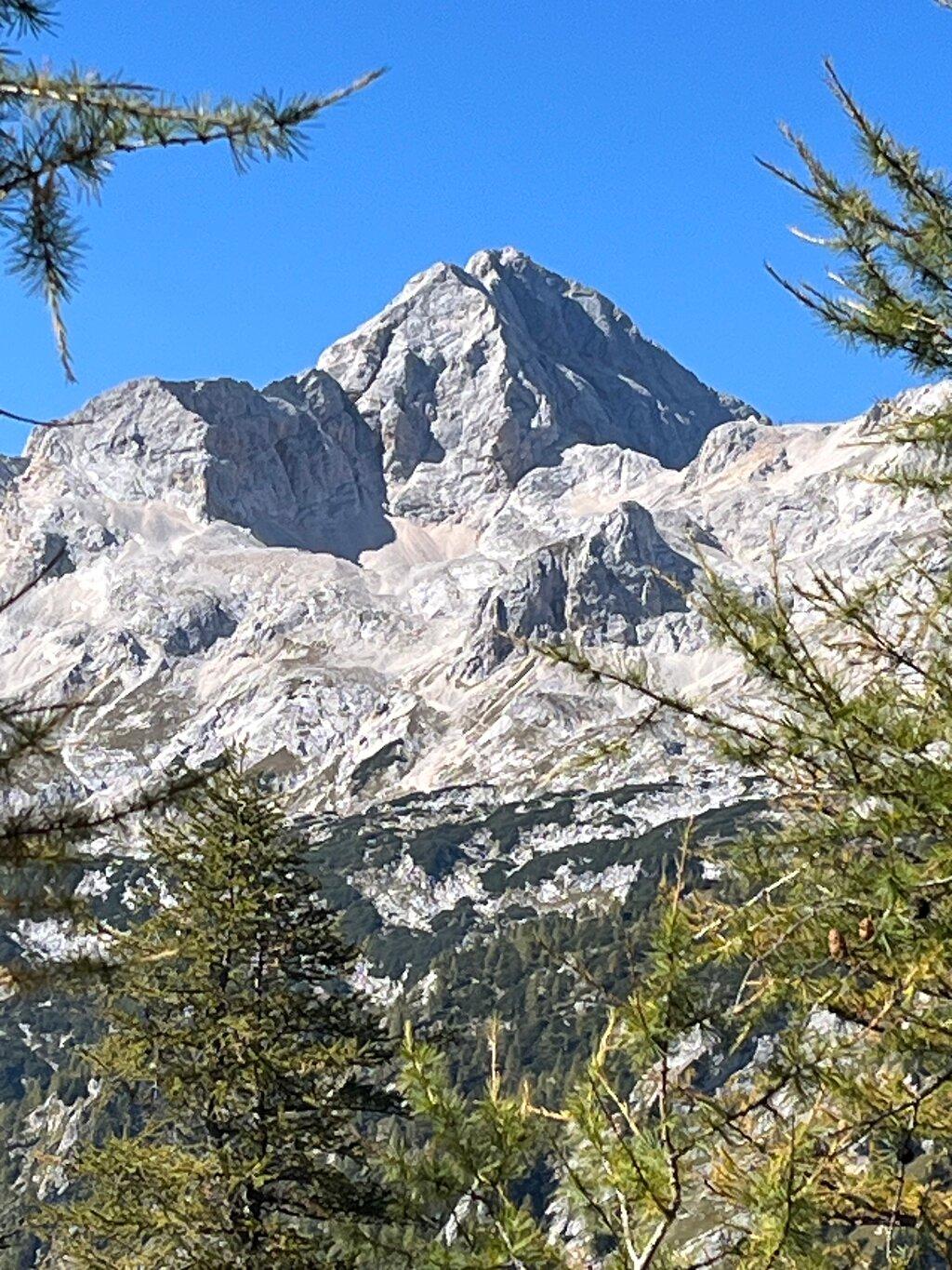 2-Day Seven Lakes Valley Hike - Hut to Hut Hiking Slovenia