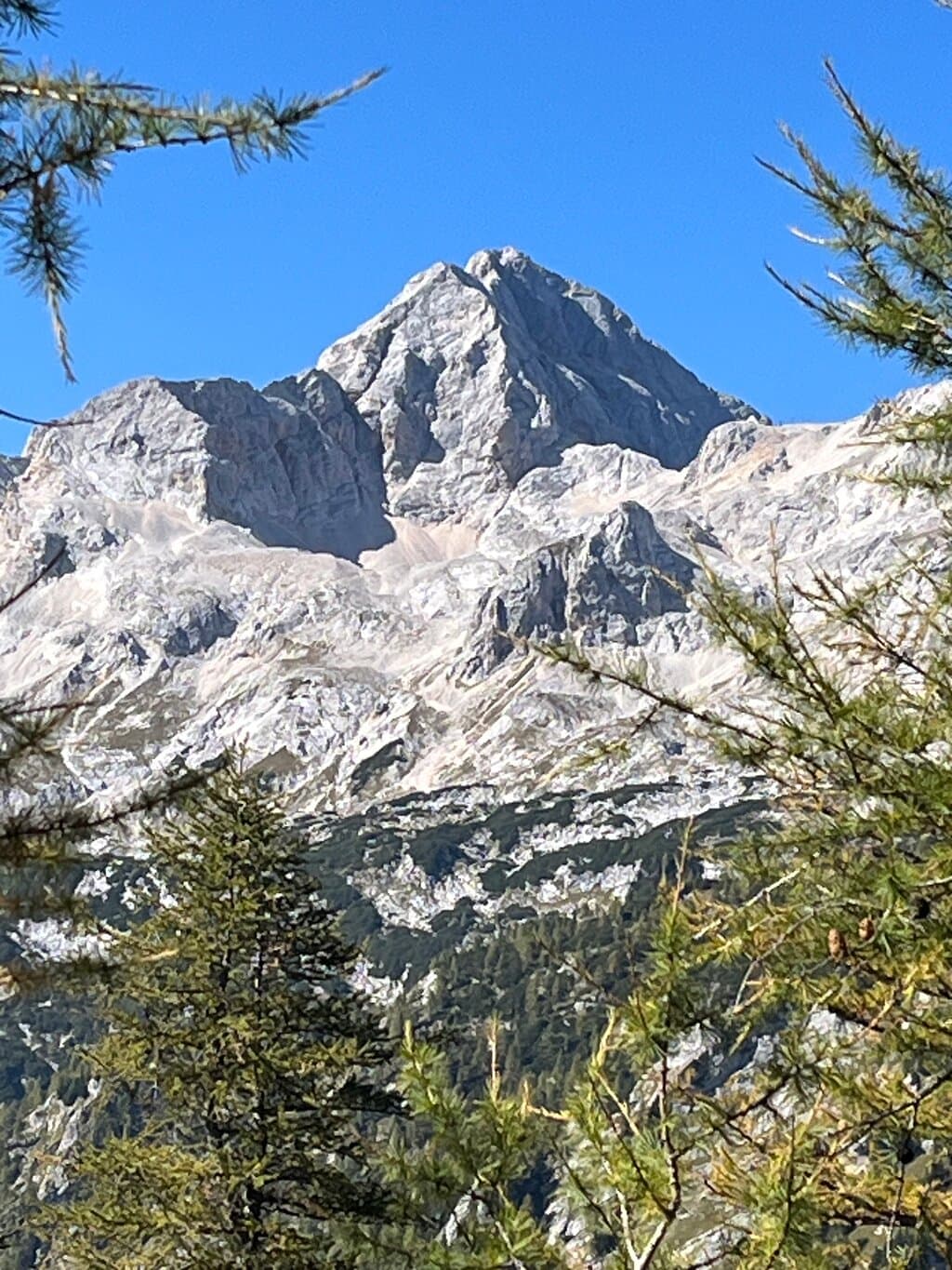 Dom na Komni - Hut to Hut Hiking Slovenia